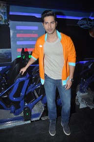 Varun Dhawan unveils Deep Space Ride at Adlabs Imagica - Photos - Funrahi